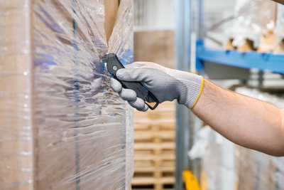 A Complete Guide to Choosing the Safety knives for Your Workplace